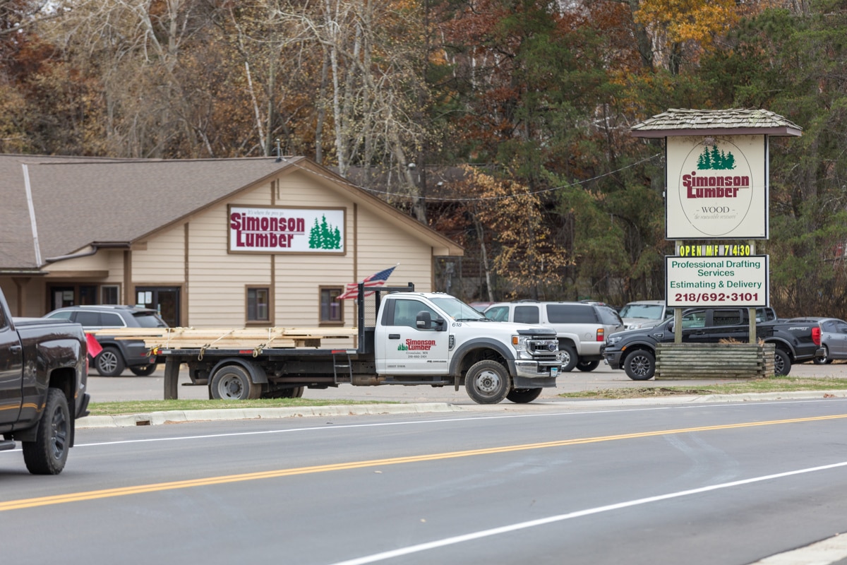 Lumber Delivery and Construction Material Management